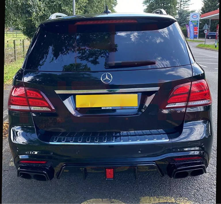 Mercedes GLE W166 Coupe Diffuser Gloss Black LED Rain Light AMG Style ...